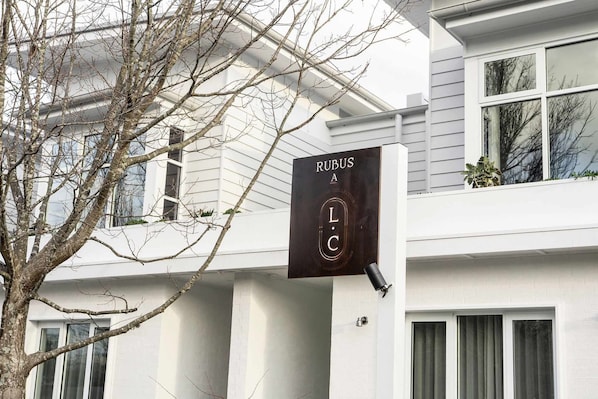 Casa | 4 quartos, internet de alta velocidade