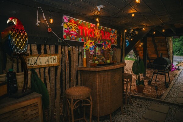 Treehouse Hot Tub On 60 Acre Farm Near Downtown - Mile Square - Downtown - Indianapolis