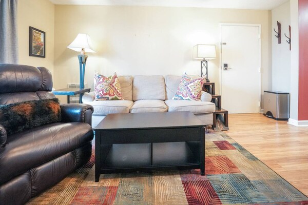 First Floor Studio Resort Access Portable Ac - Sugar Mountain, NC