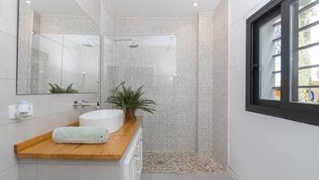 Villa, fumadores | 6 quartos