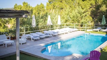 Villa, fumadores | 6 quartos