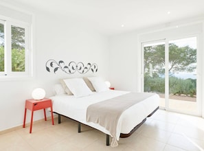 Villa, fumadores | 3 quartos