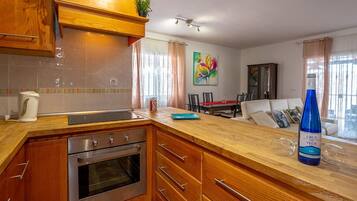 Casa, fumadores | 3 quartos