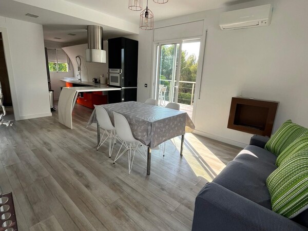 Villa Independiente Con Piscina Y Vistas - Sitges