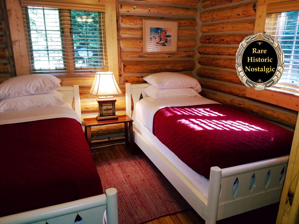 Gold Fox Lodge - Romantic Riverfront Log Cabin - A Piece of Michigan ...