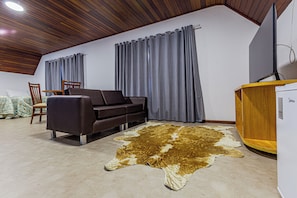 Quarto Quádruplo Superior | Sala de estar