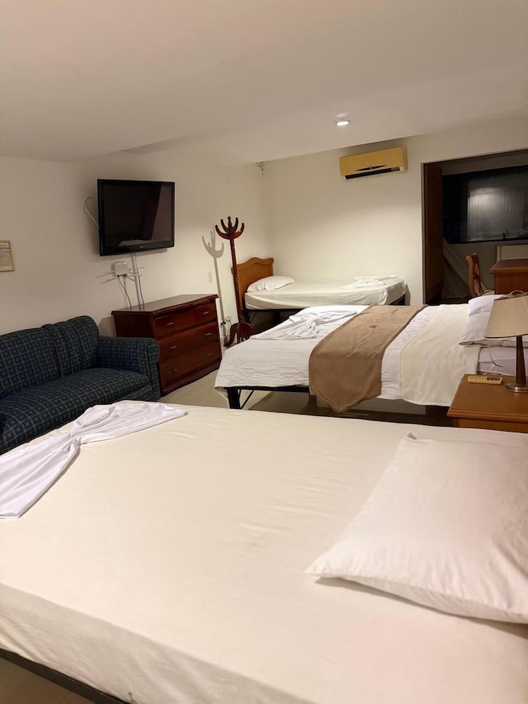 Hotel Xilon Resort Melgar - Melgar