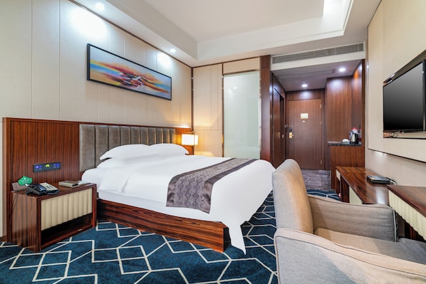 Quarto Duplo Comfort | Secretária, secretária adequada para computadores portáteis