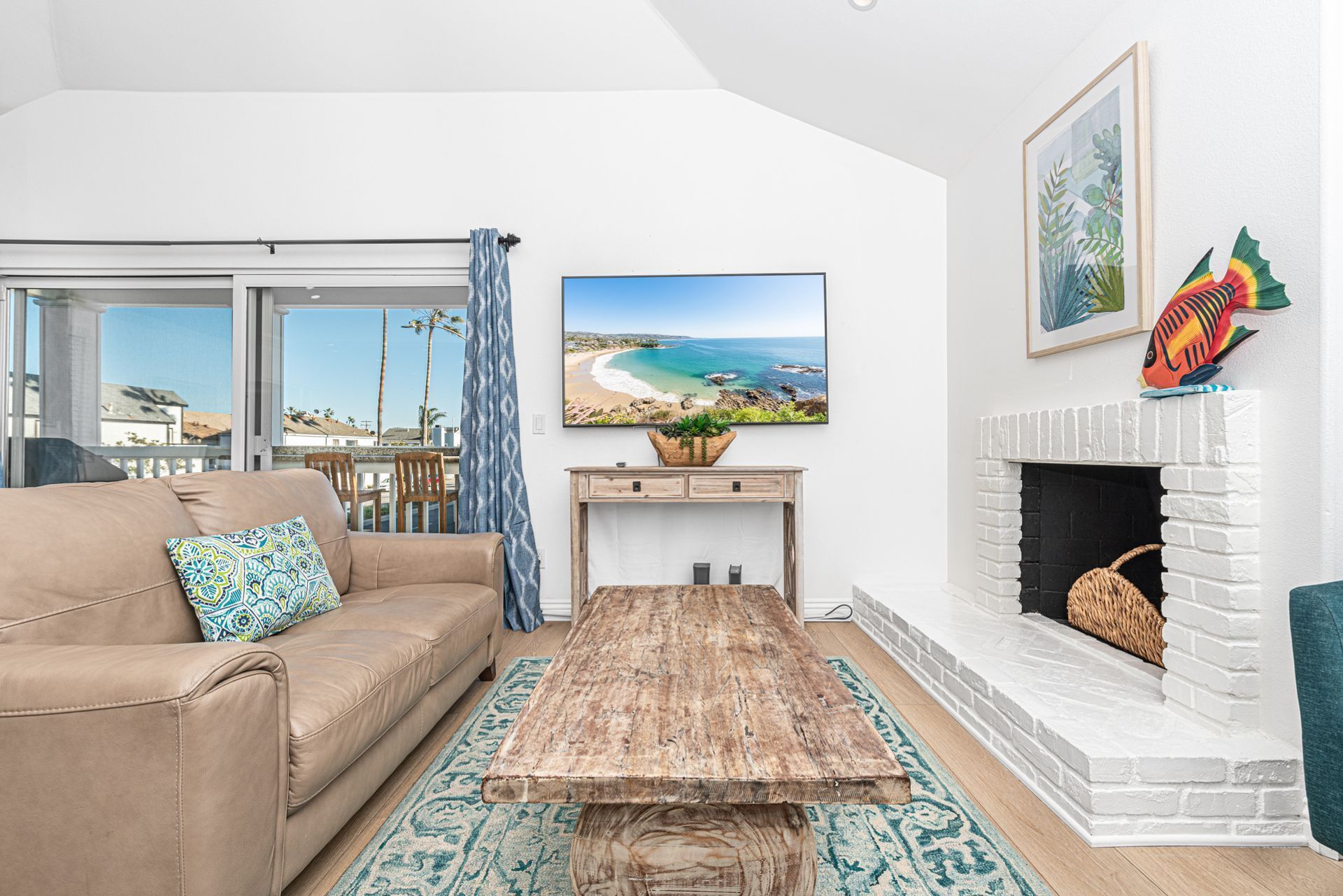6br Beach House With A/c | Sunny Patio | Balcony With Ocean Views! - Newport Beach, CA