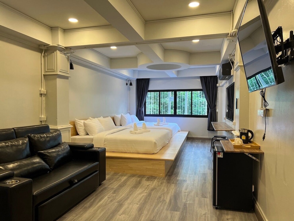 Pratunam Family House 2 - Dusit