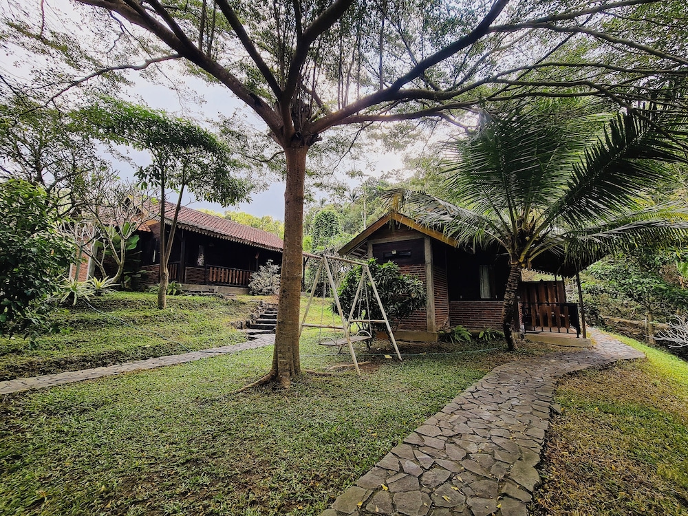 Giri Tengah Resort Borobudur - Yogyakarta