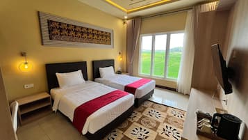 Quarto Duplo ou Twin Executivo | Secretária, secretária adequada para computadores portáteis