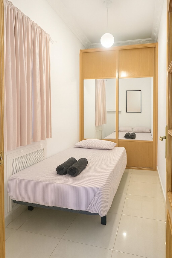 Bright And Comfortable Apartment In The Heart Of Madrid - San Blas
