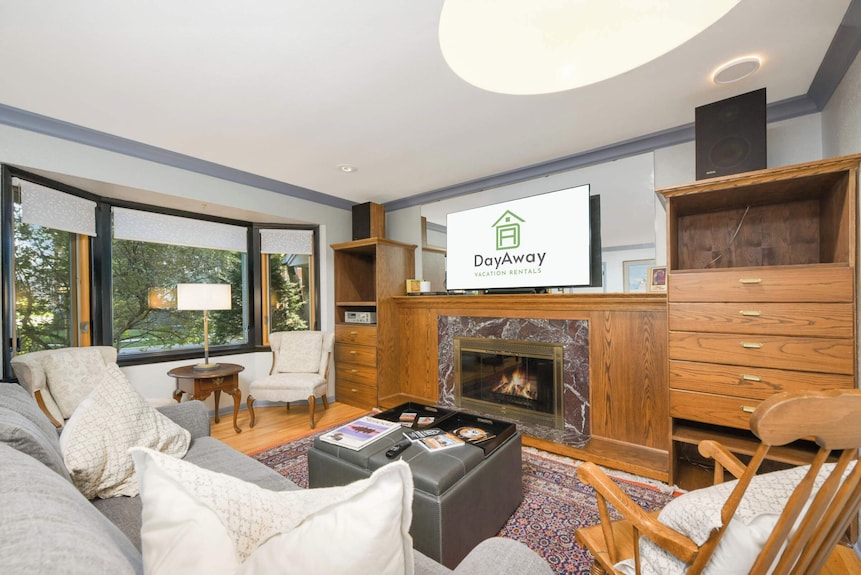 Yoga Retreat | Xcel | Fairgrounds | St. Paul, Mn - Xcel Energy Center