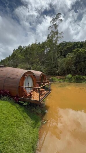 Fachada da propriedade