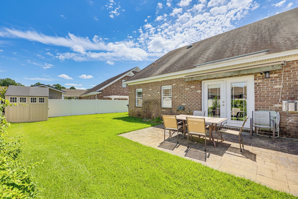 5 Mi To Rocky Mount Mills: Modern Retreat W/ Patio - Nashville, NC