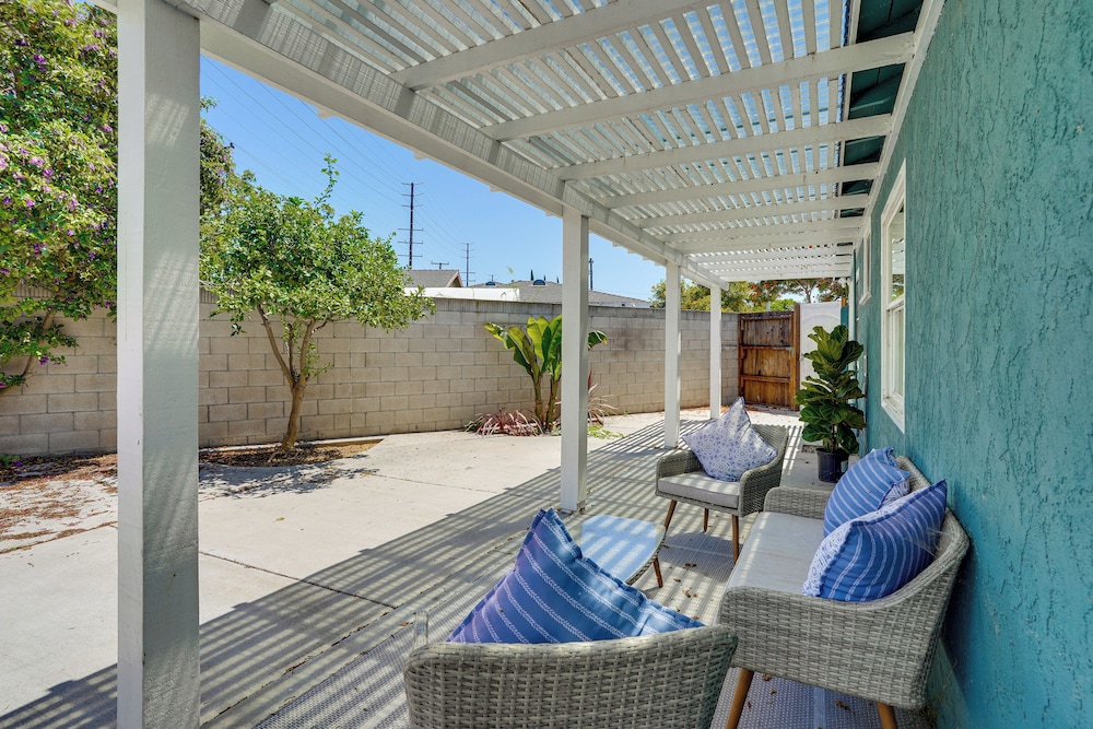 7 Mi Huntington Beach: Family Home W/ Patio! - Cypress, CA