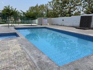 Piscina exterior