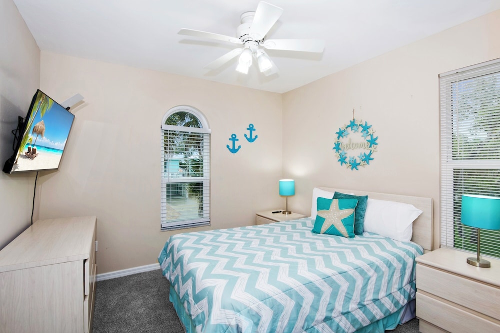 🏖️Private Pool | Steps to the Beach | Perfect for Large Groups | Beach ...