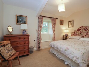 3 quartos, com decoração personalizada, com mobília individualizada 