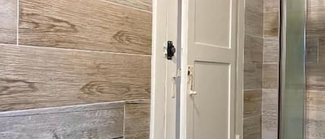 Quarto Duplo Standard | Casa de banho