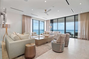 Apartamento | 4 quartos