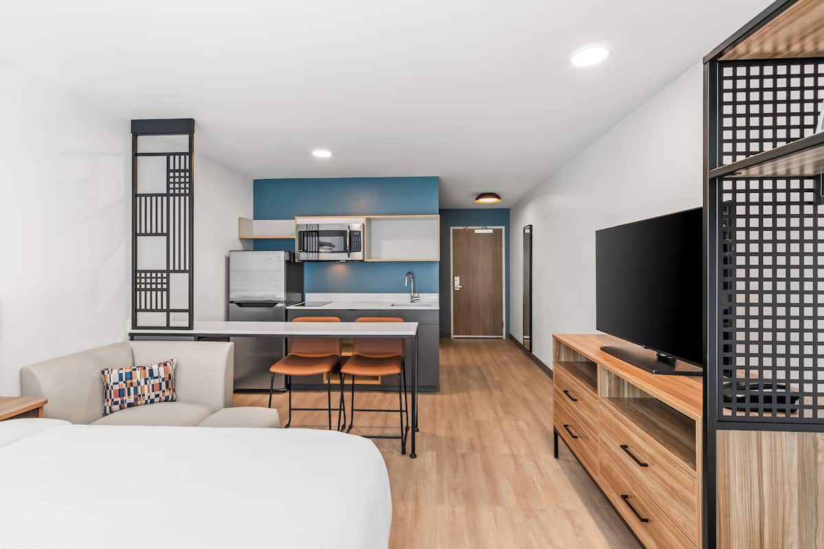 Secretária, secretária adequada para computadores portáteis