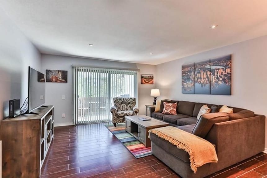 2 Bed 2.5 Bath Lake Murray Condo - Resort-style Living In La Mesa - ラ・メサ, CA