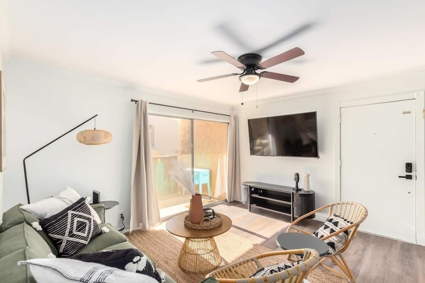 2b/2b Scottsdale Woodland Springs W/ Pool, Hot Tub, Tennis, And Fitness - Revolution, Mesa