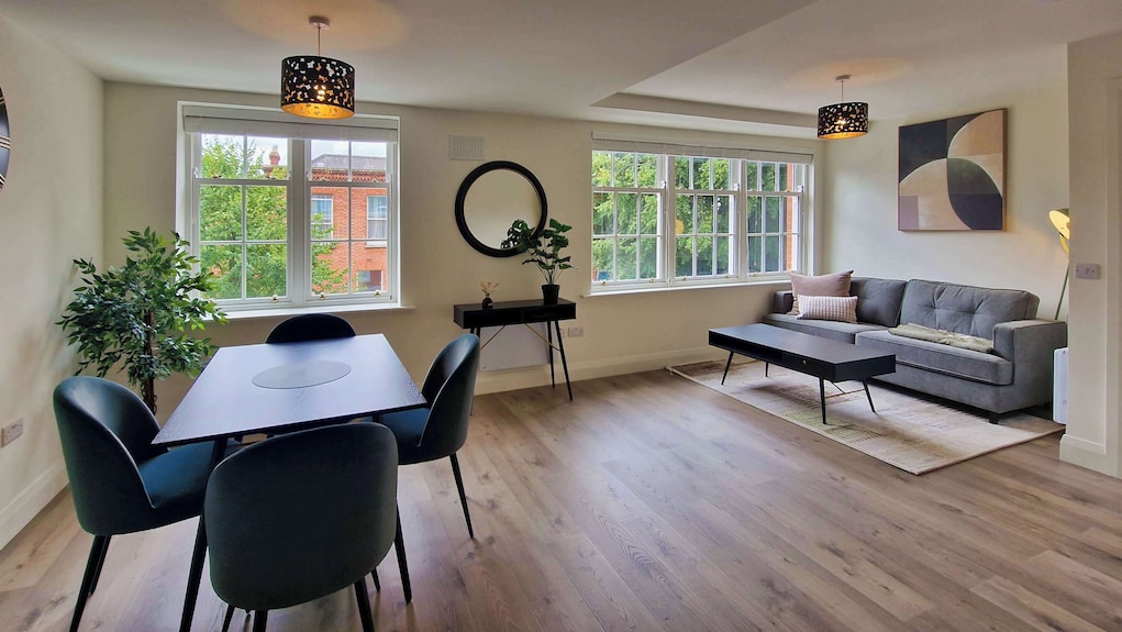 Bright & Stylish Apartment In Trendy Ranelagh - Dun Laoghaire