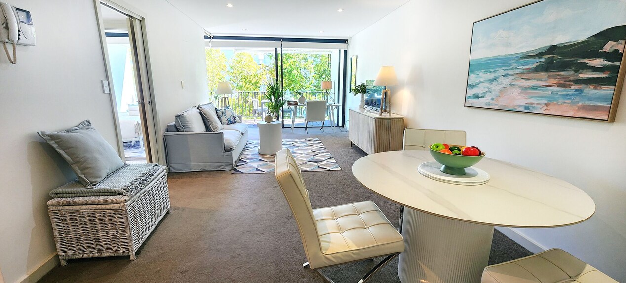 Sunlit & Peaceful Contemporary Apartment - Bondi Beach