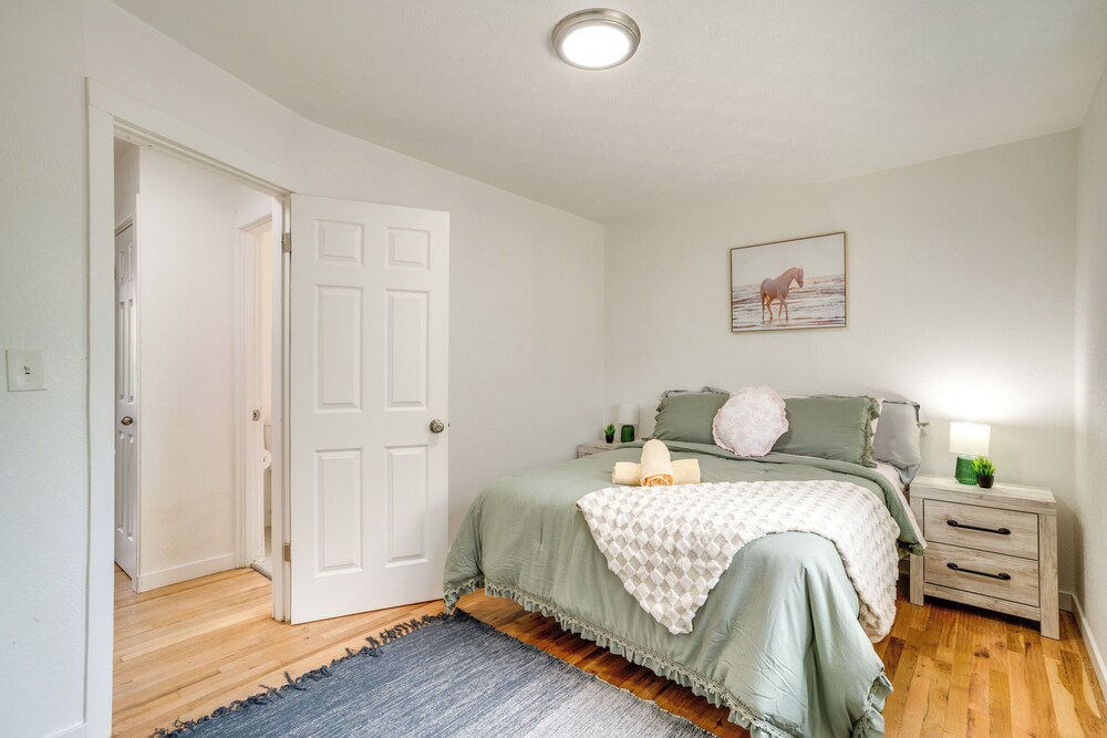 Game Room & Fire Pit: Family-Friendly Loveland Gem - Loveland | Vrbo