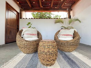 Casa, 4 quartos, varanda | Interior