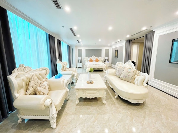 Infinity Hotel - Thai Binh