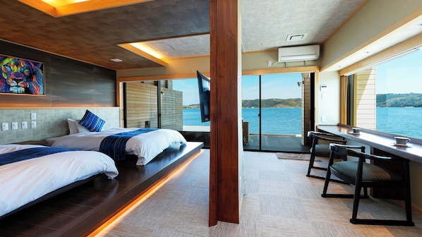 Quarto Twin Deluxe, vista para o lago, no canto | Cofre no quarto, cortinas/cortinados opacos, Wi-fi grátis