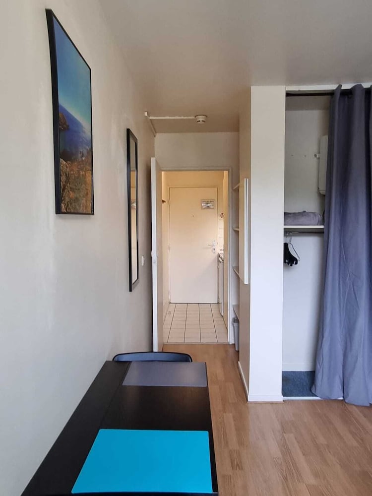 Résidence Hôtelière Erasmus - Montrouge