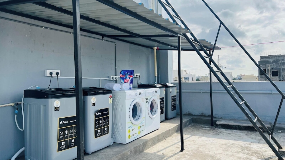 Luxury Hotel Near Kondapur - Telangana