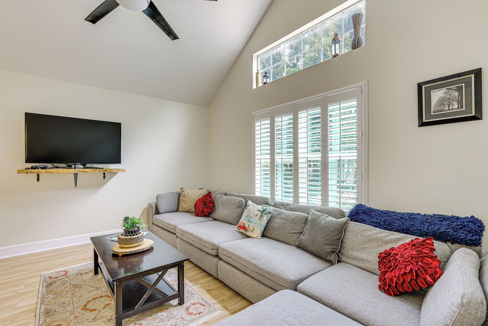 4 Mi To Beaches: St Simons Island Escape W/ Patio! - Brunswick, GA