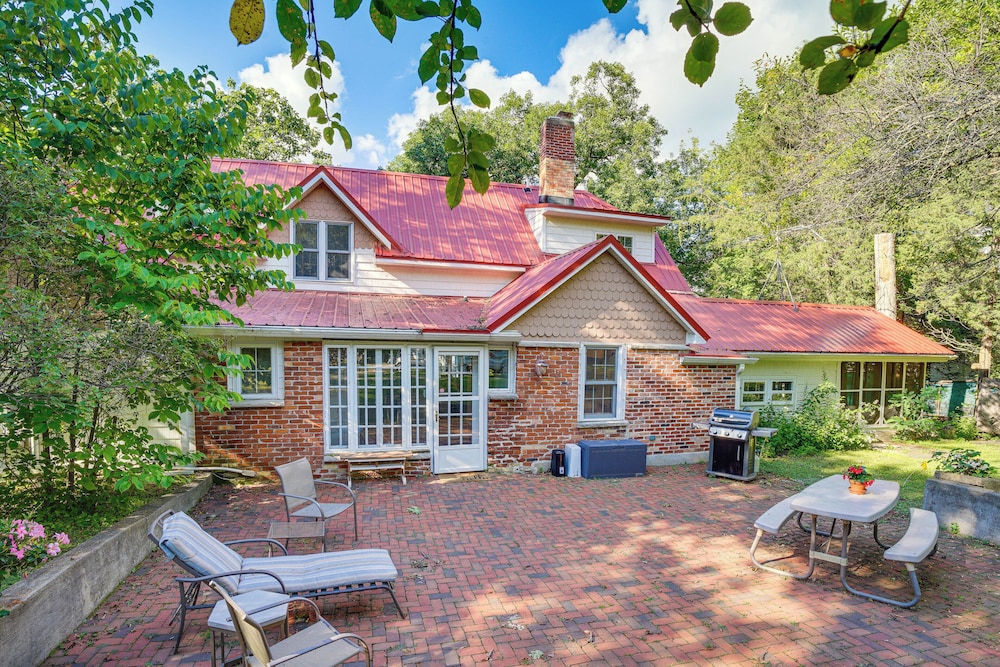 Historic Lakefront Home W/ Dock On Green Lake! - University of Wisconsin, Brandon