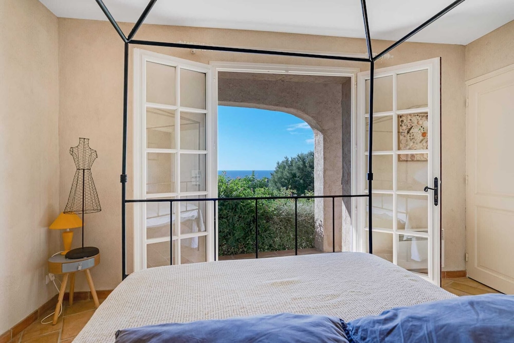 Authentic Provencal house with sea view - La Croix-Valmer | Vrbo