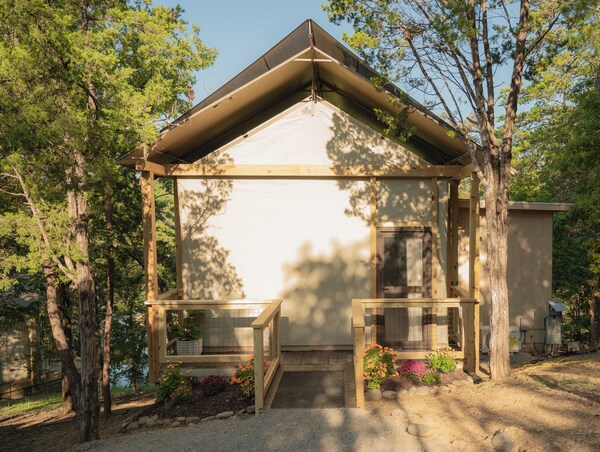 Wyldstay Smoky Mountains - Douglas Lake, TN