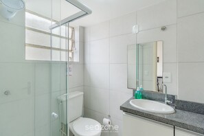 Apartamento Básico | Casa de banho