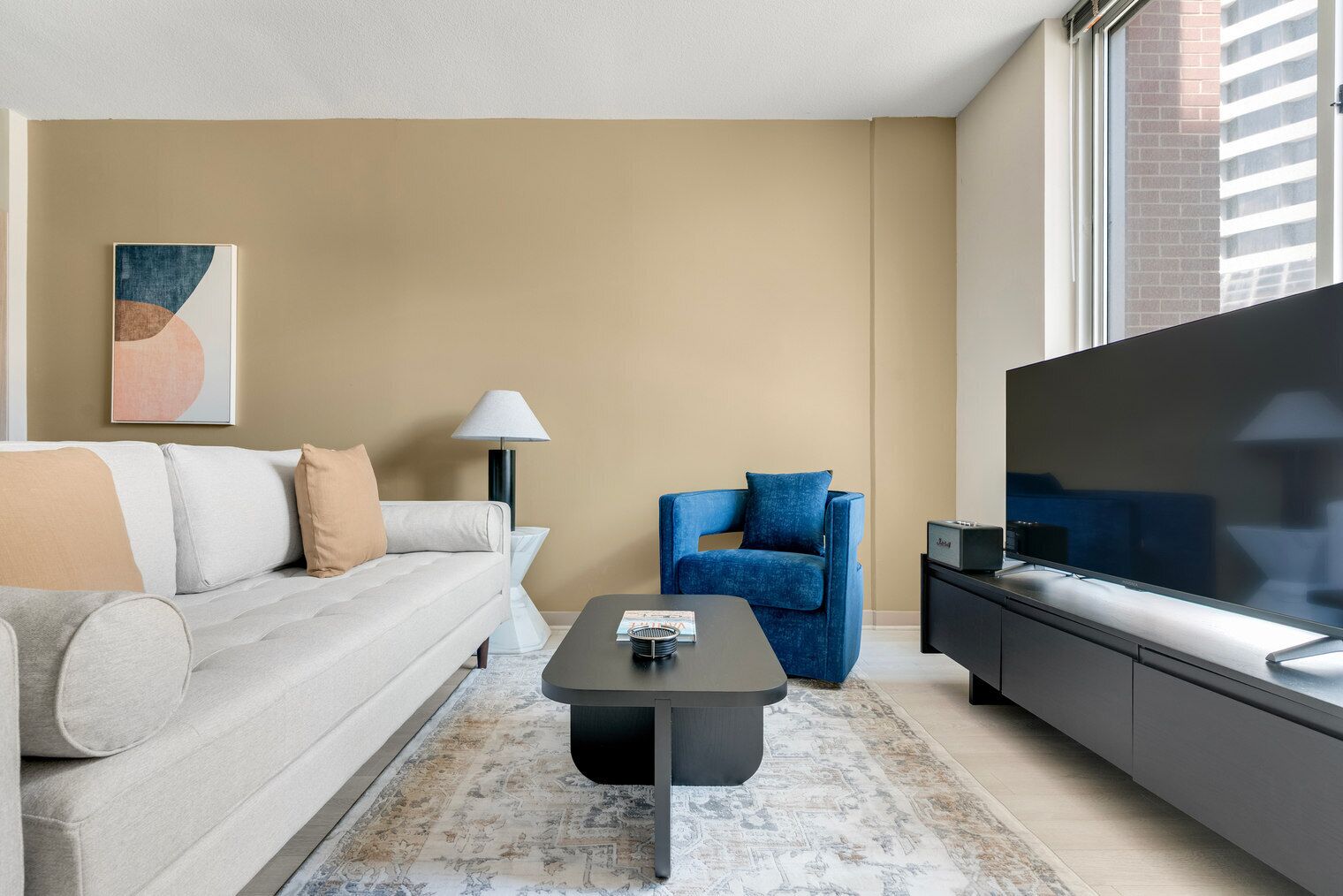 Blueground | Crystal City, Rooftop, Nr Pentagon - Washington, D.C.