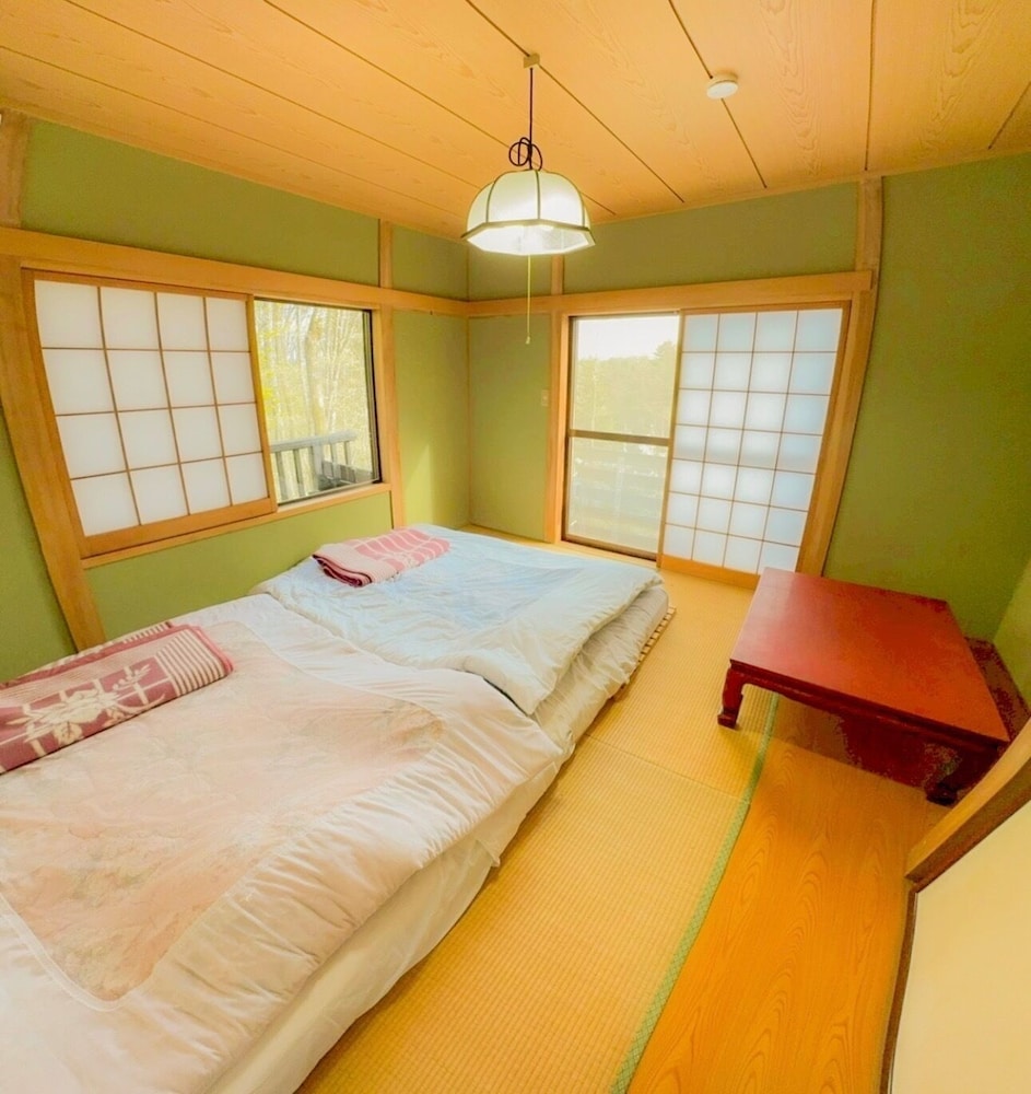 Enjoy a relaxing stay at a rental villa with a fre / Agatsumagun Gunma ...
