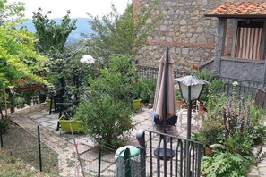Apartamento, 1 quarto, fumadores, pátio | Jardim