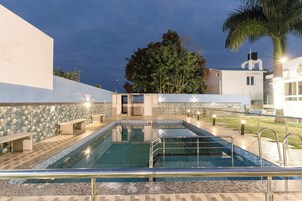 Piscina exterior 