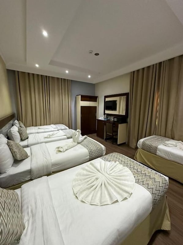 Secretária, secretária adequada para computadores portáteis