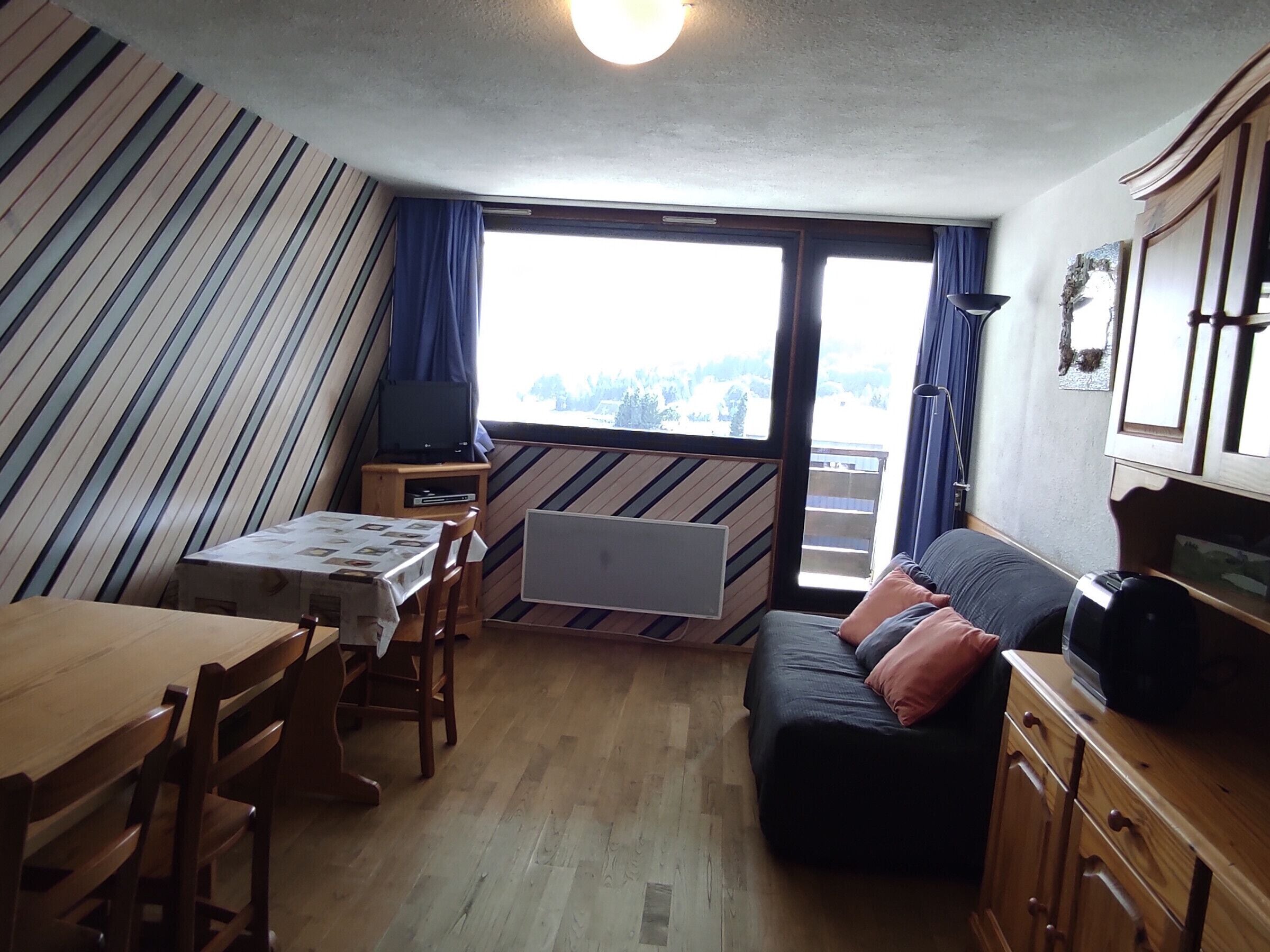 Grand Appartement à Super Besse Pour 6 Personnes Avec Wifi - Super-Besse