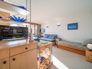 Bright Alcove Studio for 6, at the foot of the slopes Reviews, Deals ...