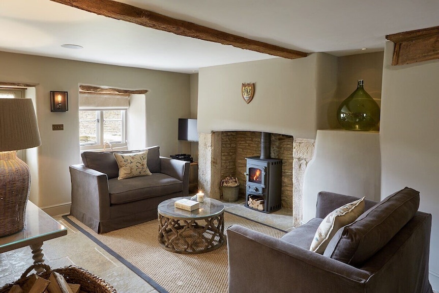 Southrop Dream Cottage | Cotswolds Calm Awaits - バイベリー